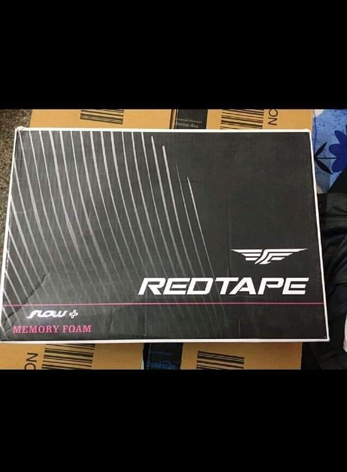 Red Tape Shoes Logo